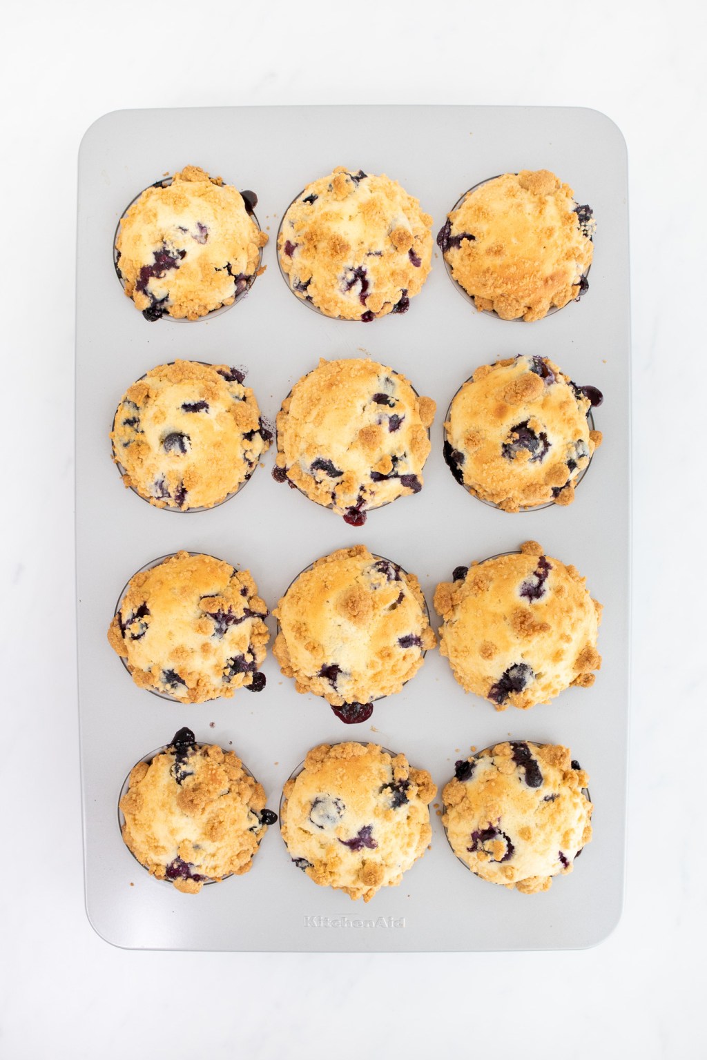 Blueberry Streusel Muffins | Big Kitchen Dreams
