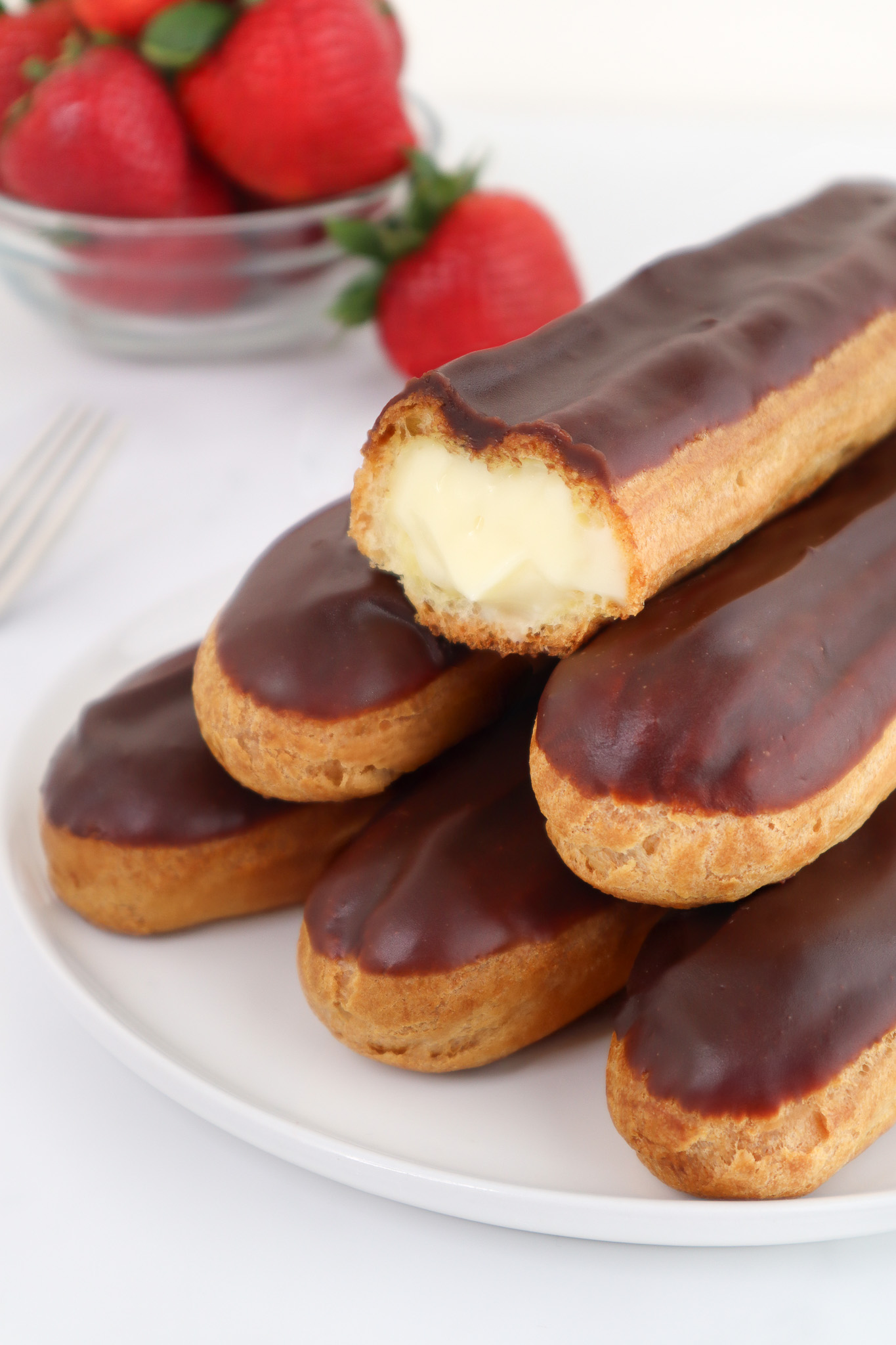 Foolproof Chocolate Eclairs (Éclairs aux Chocolat) | Big Kitchen Dreams
